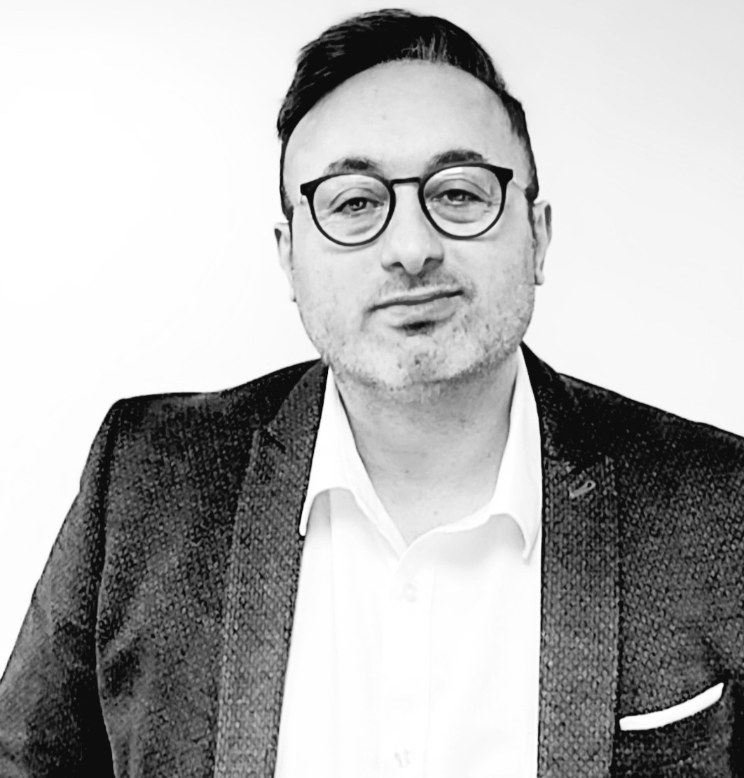 Tony Doumit - Standard Textile